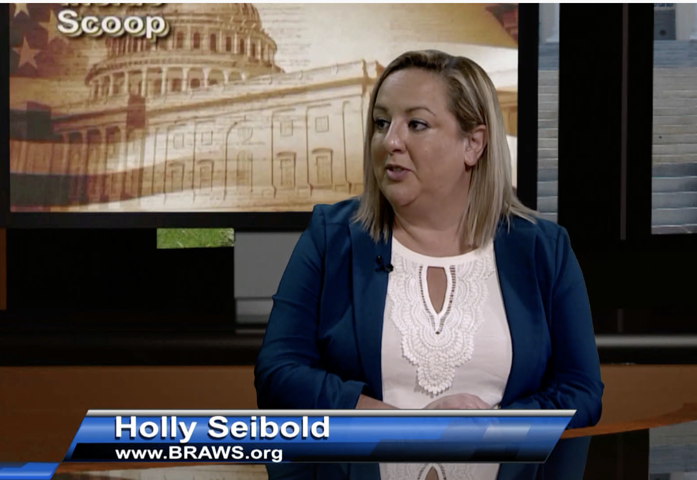 Holly Seibold - Founder of BRAWS - Read. Think. Act.